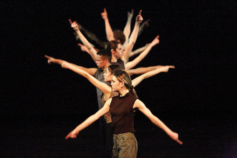 Frankfurt LAB: Die Tanzabteilung der HfMDK lädt zu »Dances for a New ...