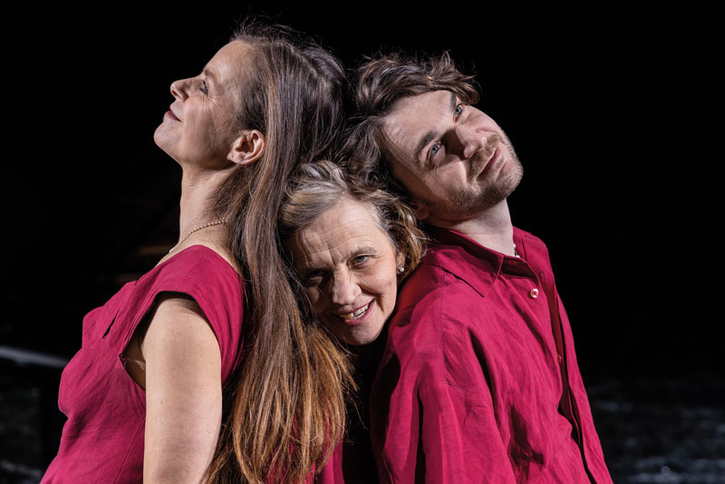 Freies Schauspiel Ensemble zeigt ein bewegendes »Annette. Ein ...